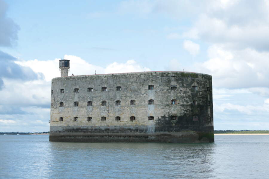 Découvrez les nouveautés de la 25e saison de Fort Boyard - Télé 2 Semaines