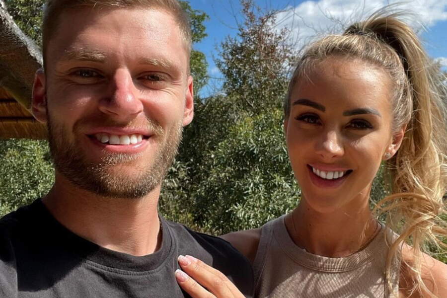 MotoGP : qui sont les compagnes des pilotes ? - Télé 2 Semaines