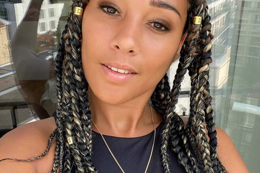 Virginie Sainsily : les plus belles photos Instagram de la journaliste ...