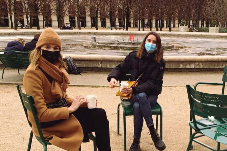 Cécile Grès : les plus belles photos Instagram de la journaliste ...