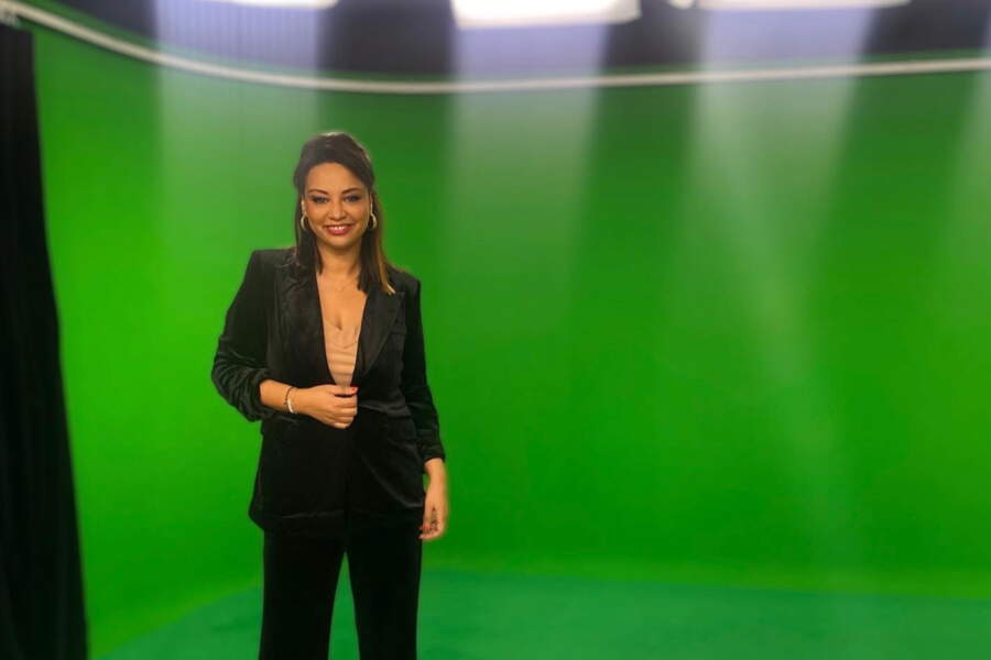 Julia Martin : ce qu'il faut savoir sur la présentatrice et miss météo - Télé 2 Semaines