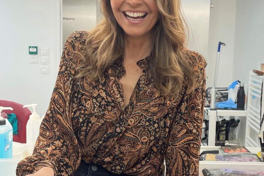 Cali Morales : les plus belles photos instagram de la présentatrice météo de M6 - Télé 2 Semaines