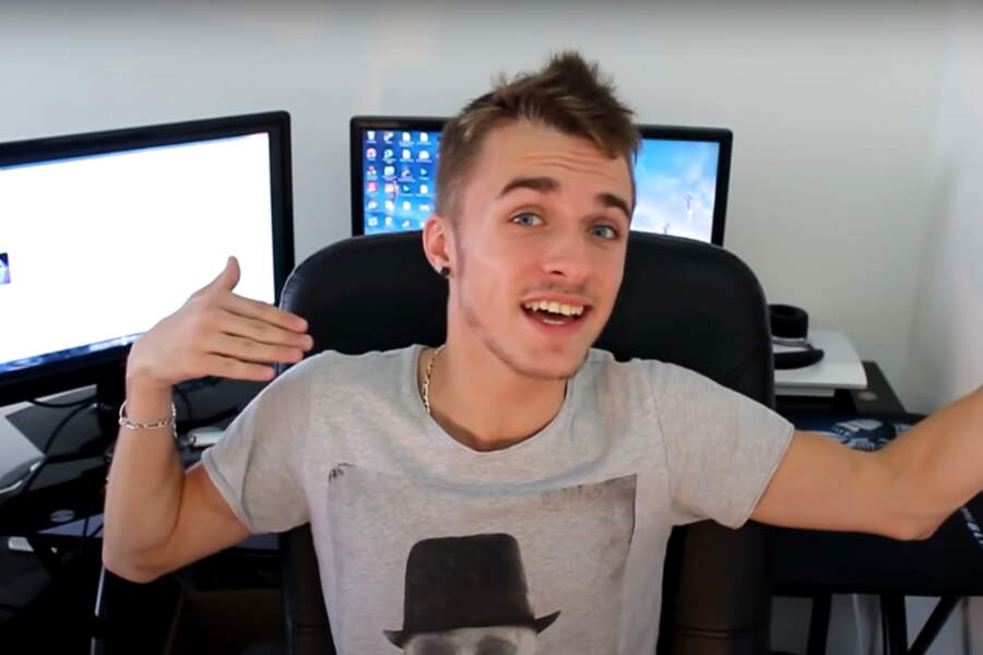 Squeezie : l'évolution physique du YouTubeur - Télé 2 Semaines