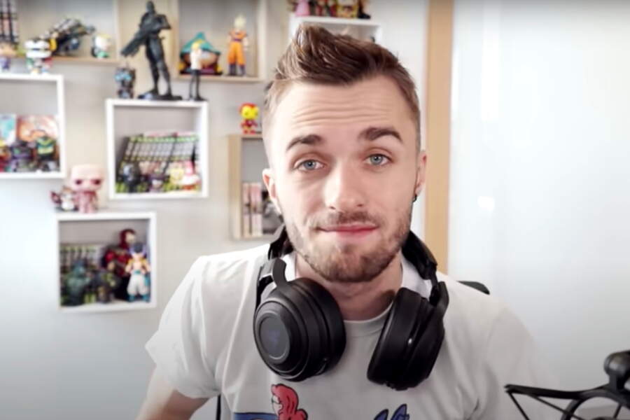 Squeezie : l'évolution physique du YouTubeur - Télé 2 Semaines