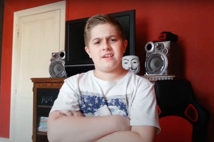 Michou : l'évolution physique du Youtubeur de ses 13 ans à maintenant ...