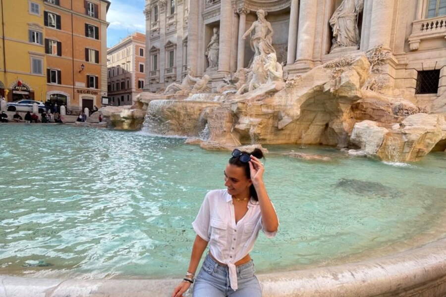 Shana Loustau : les plus belles photos Instagram de la journaliste ...