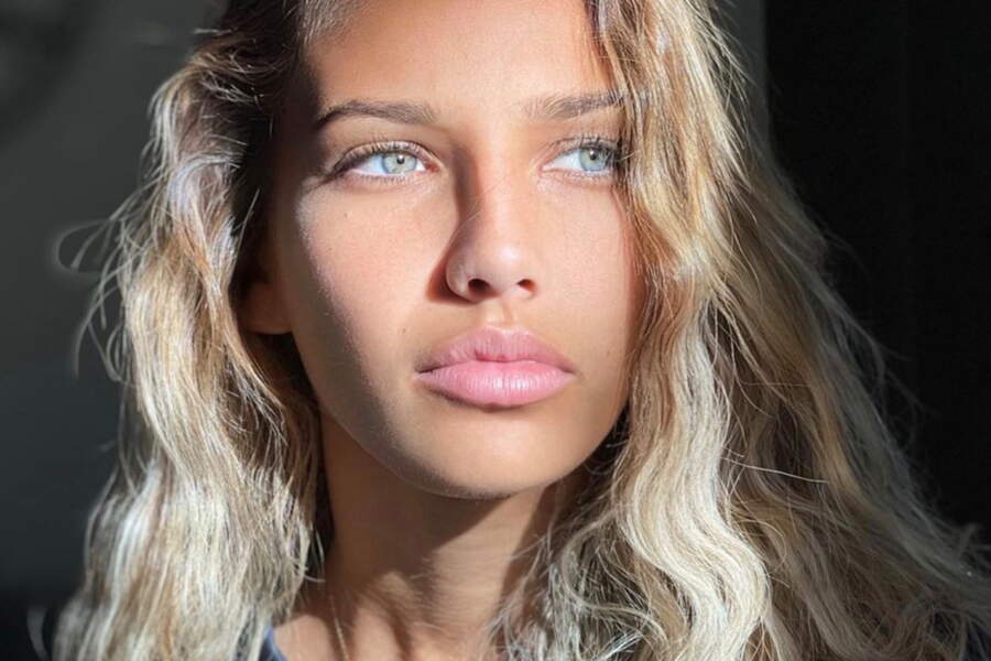 Salomé Elisor : les plus belles photos Instagram de la footballeuse ...