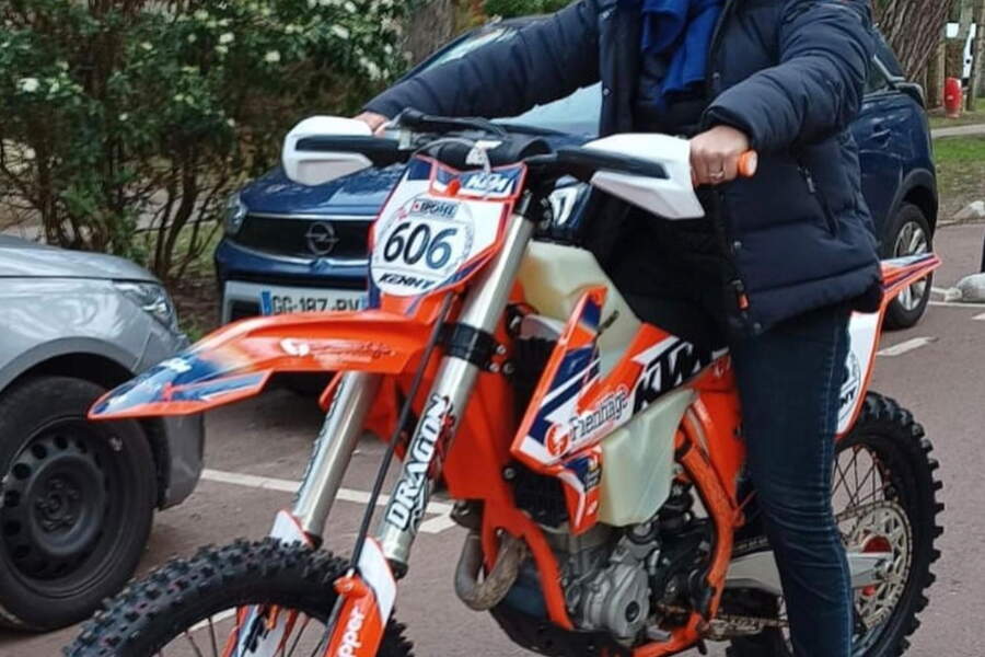 Céline Rousseaux : les plus belles photos Instagram de la journaliste ...